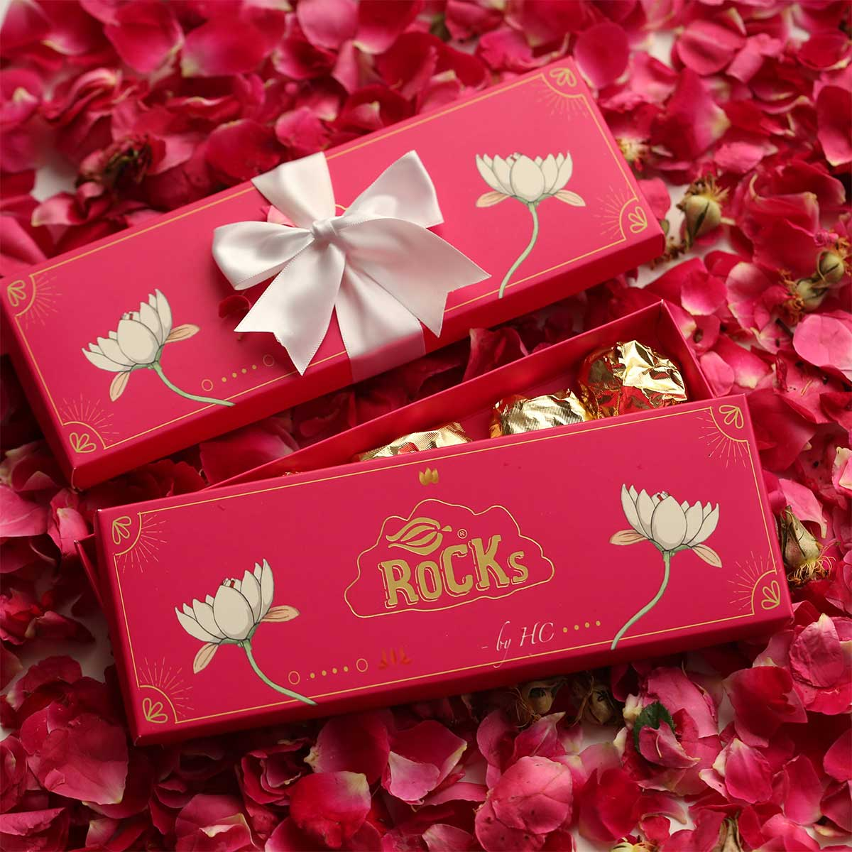 Customise Wedding Chocolates | Giveaways and Gifting – Harsh Chocolates